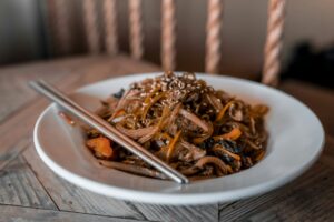The Comprehensive Guide to Chopsticks: History, Use, and Cultural ...
