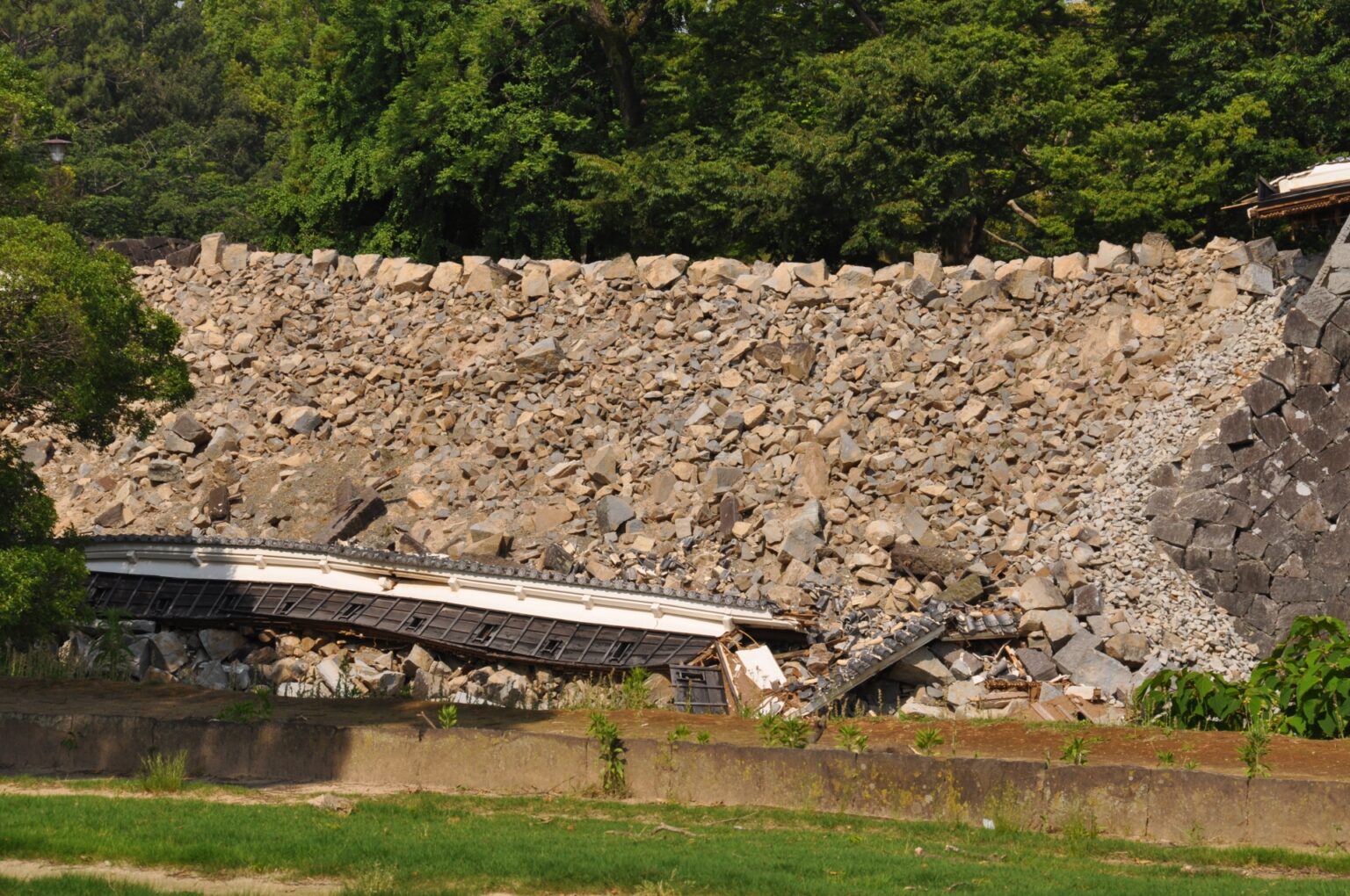 Understanding Earthquakes in Japan: History, Safety, and Scientific ...