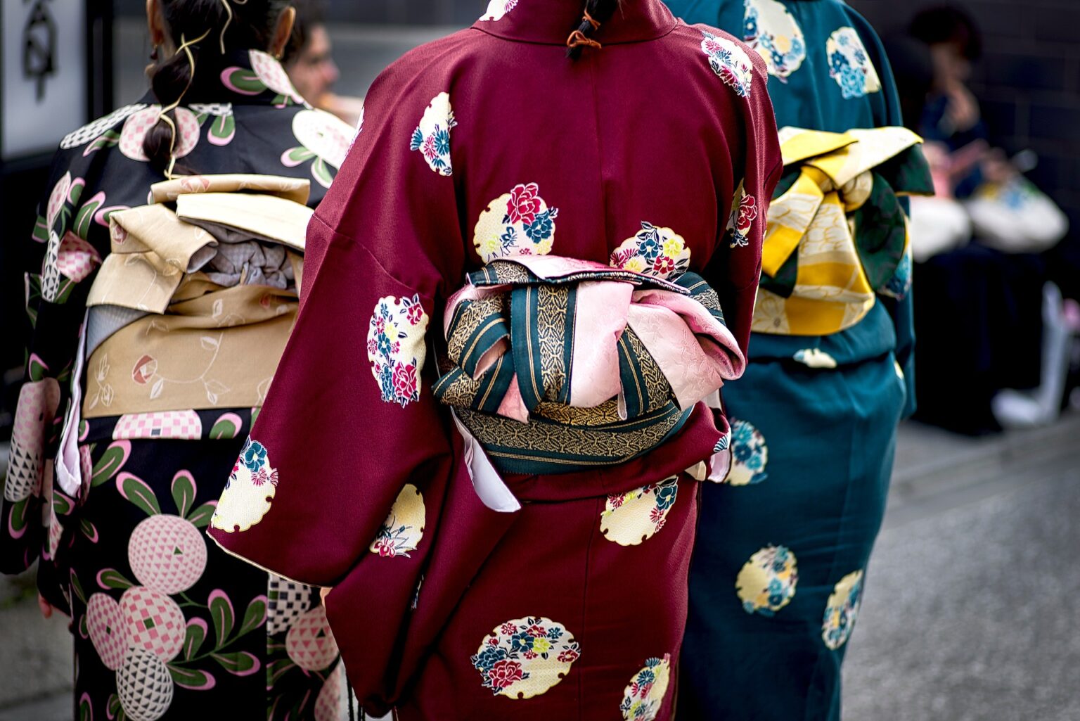 Exploring the Rich Heritage of Japanese National Costumes - Japambience