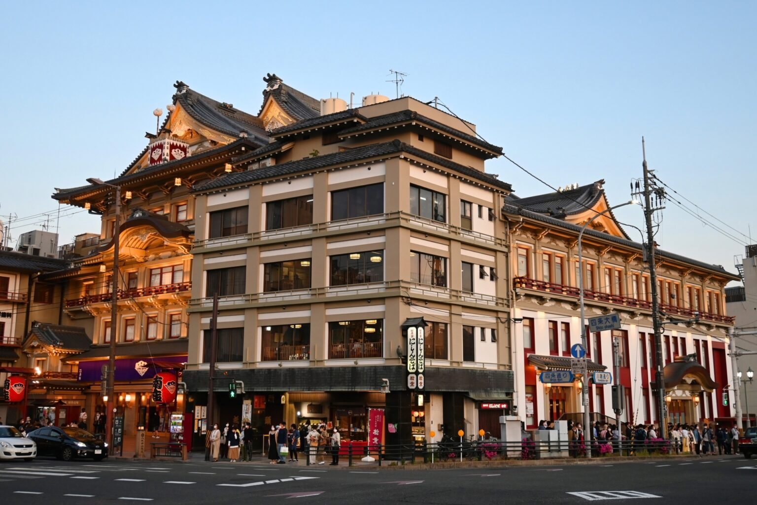 Exploring the World of Kabuki: From Tradition to Modernity - Japambience