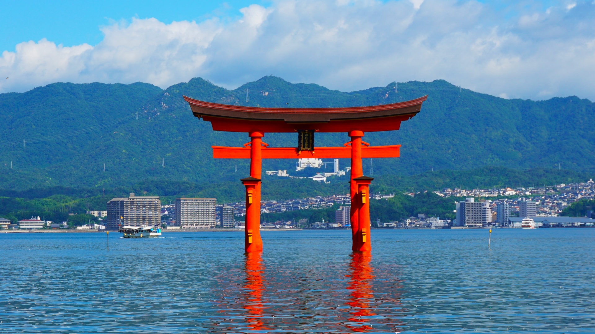 Exploring the Mystical World of Shinto Shrines: History, Etiquette, and ...