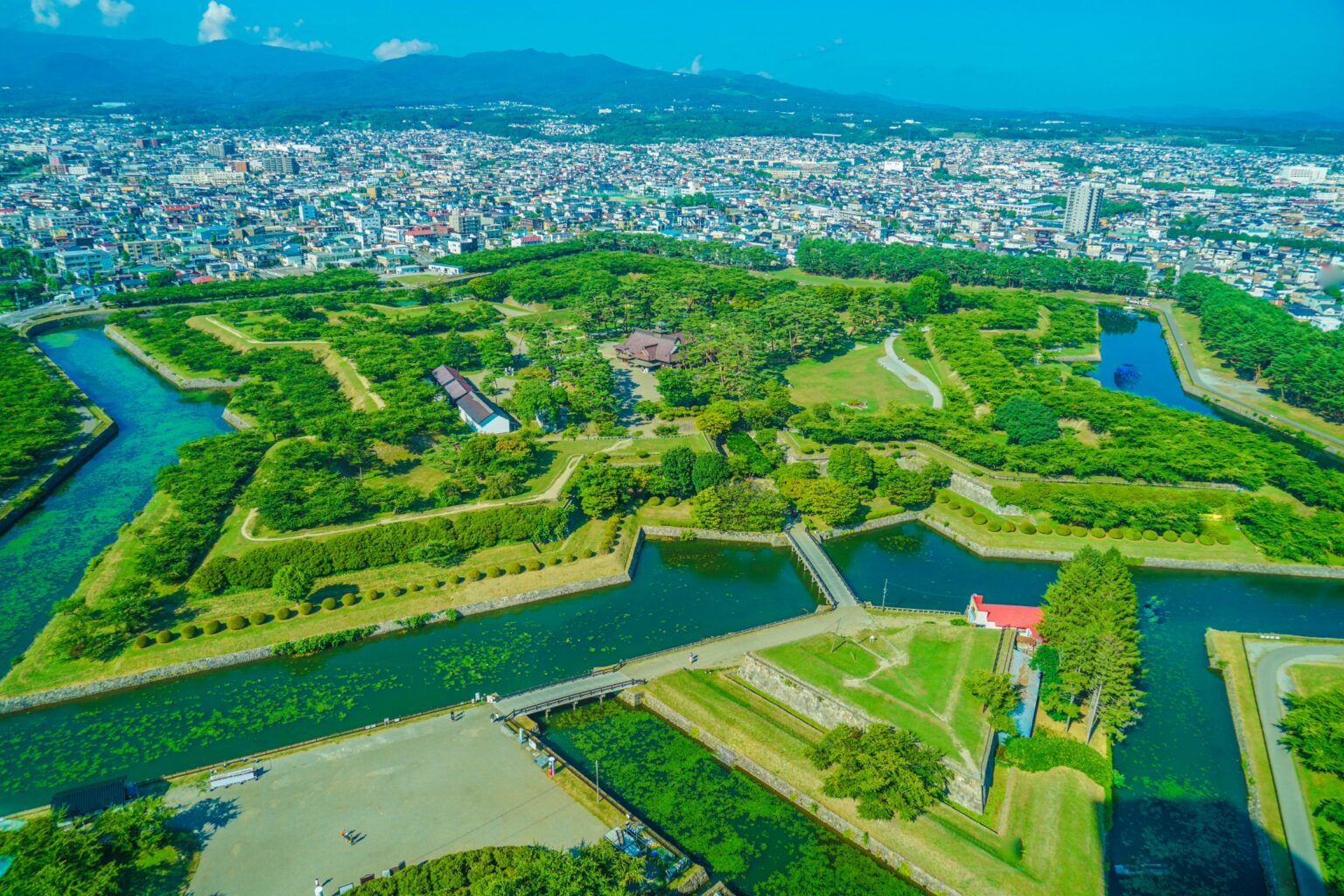 Exploring the Majesty of Japanese Castles: History, Architecture, and ...