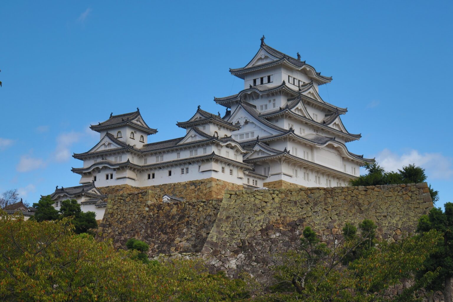 Exploring the Majesty of Japanese Castles: History, Architecture, and ...