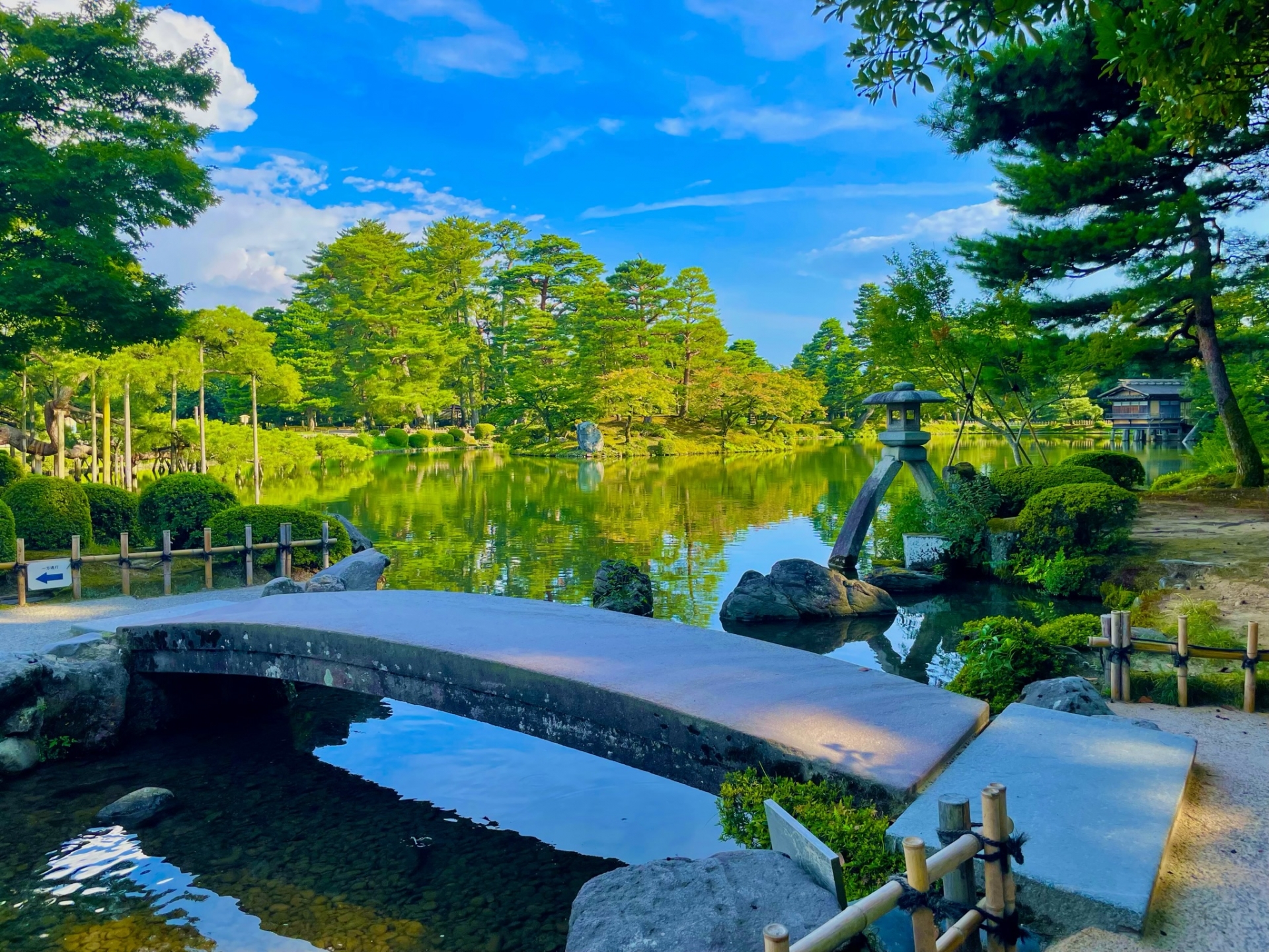 Kenrokuen Garden Travel Guide: Seasons, Highlights & History of Japan’s ...
