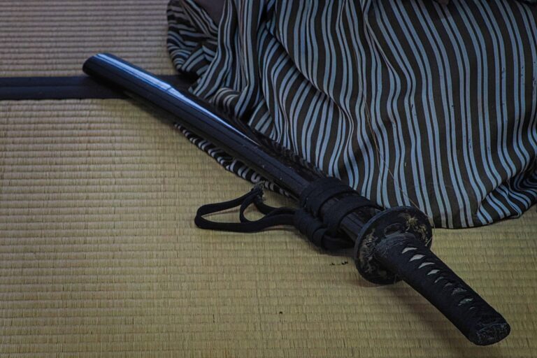 Harakiri vs Seppuku: What’s the Real Difference in Meaning, History ...