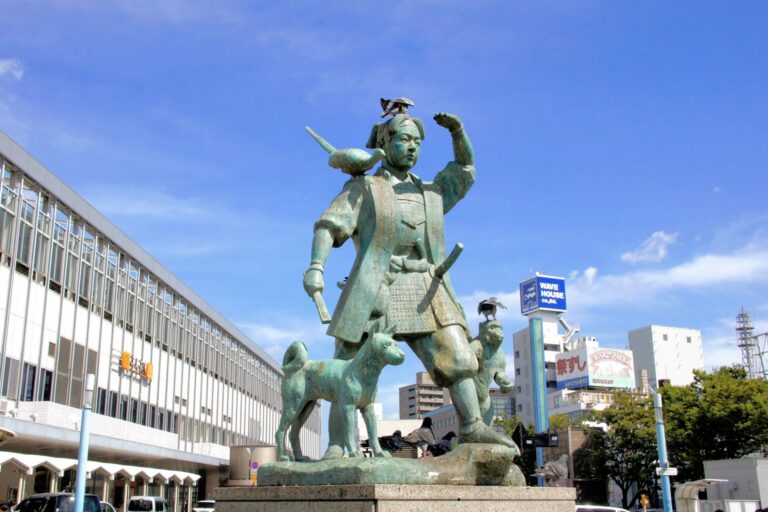 Unveiling the World of Ninja and Shinobi: History, Culture, and Legacy ...