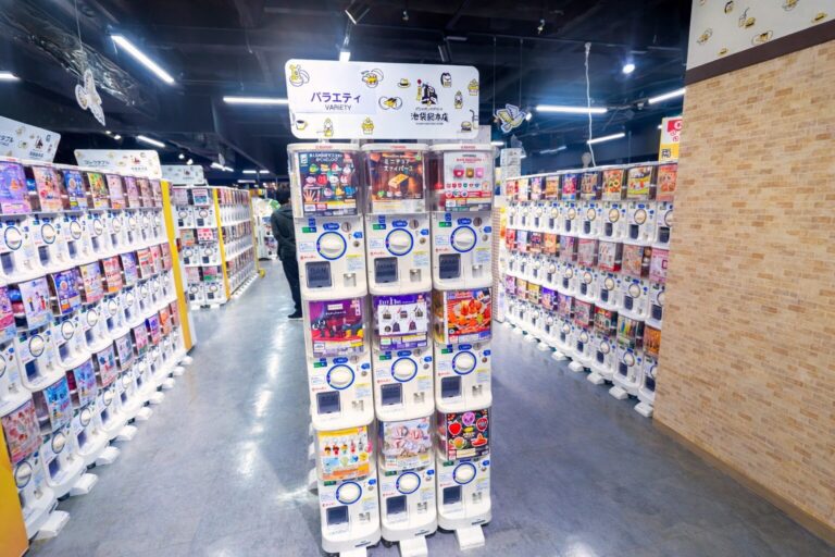 What is Gachapon? How to Play, Best Spots & The Colorful World ...