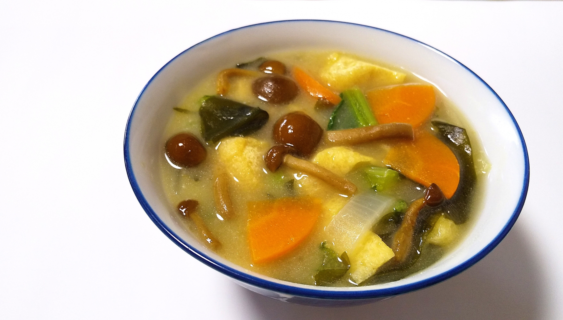 The Ultimate Guide to Miso Soup Ingredients: Traditional, Vegan, and ...