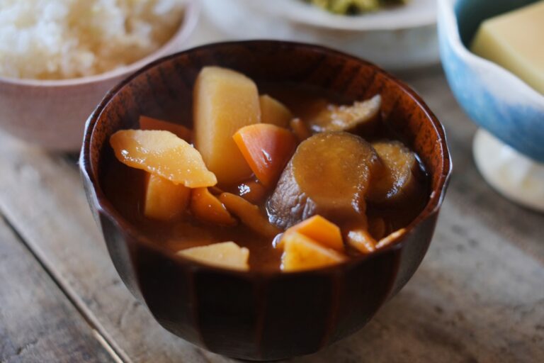 The Ultimate Guide to Miso Soup Ingredients: Traditional, Vegan, and ...