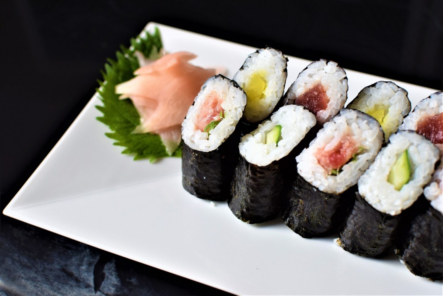 What Is Hosomaki? A Complete Guide to Japan’s Classic Thin Sushi Roll ...