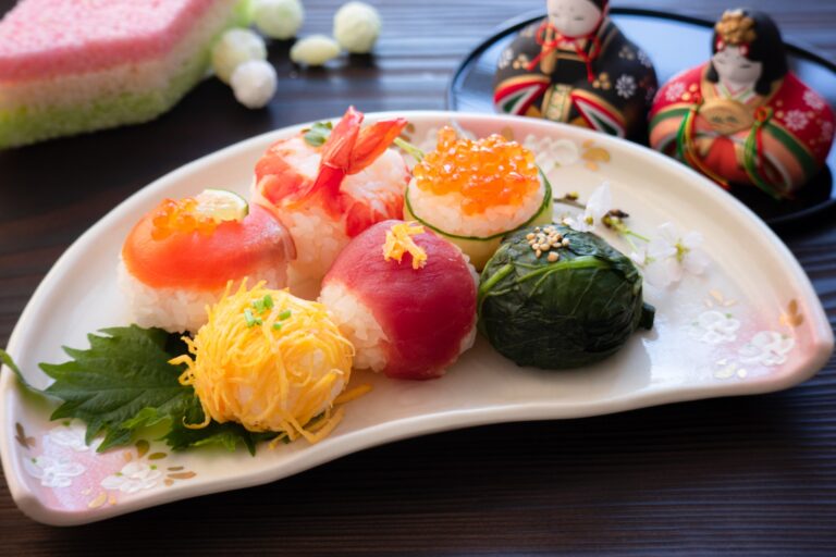Hinamatsuri (Girls’ Day in Japan): History, Traditions, Dolls, and How ...